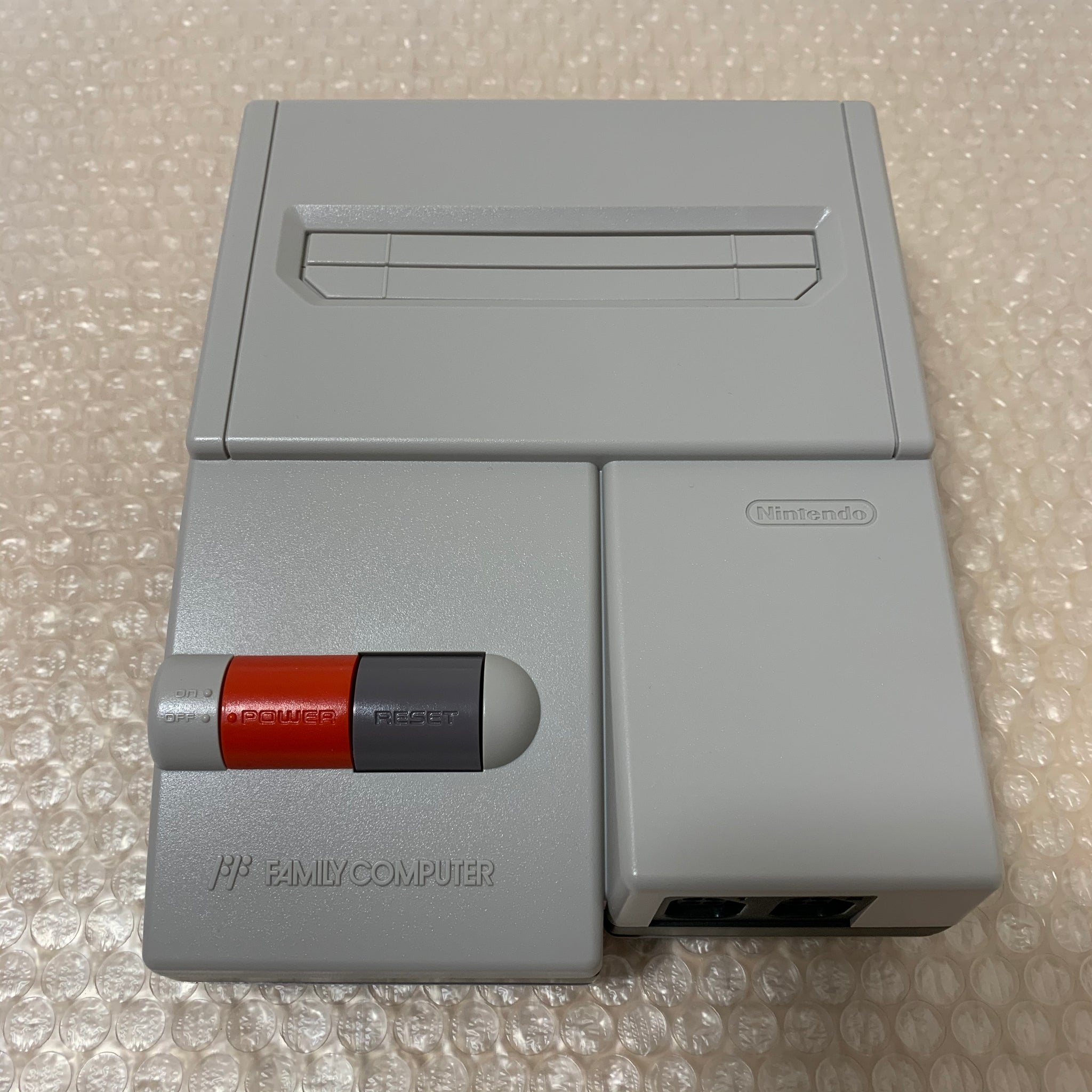 Hi-Def NES Modded AV Famicom - "No-cut" with NES Adapter set - RetroAsia