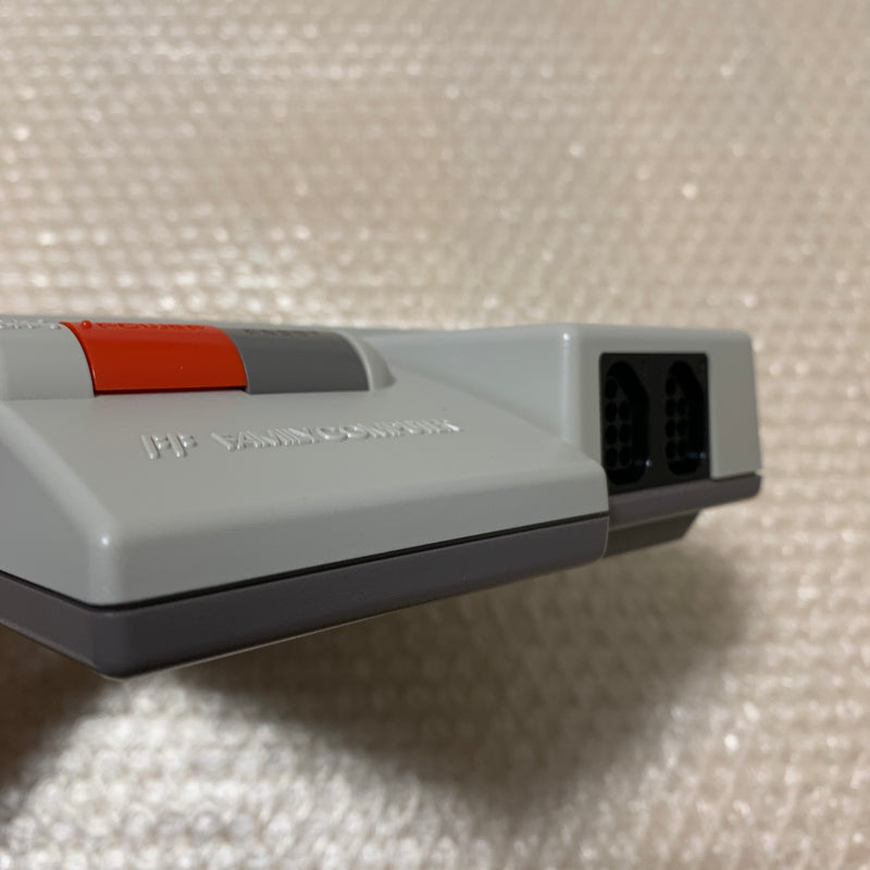 Hi-Def NES HDMI AV Famicom - with NES Adapter set - RetroAsia